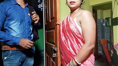 Bra Salesman Seduces Sister In Law To Chudayi Indian Porn In Clear