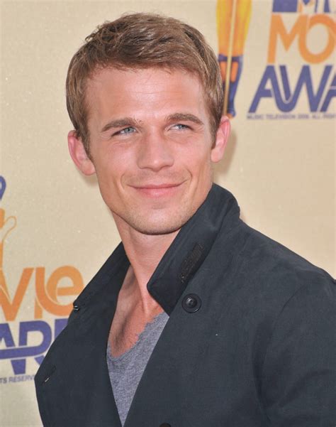 Famous Male Actors With Blonde Hair And Blue Eyes In Spanish