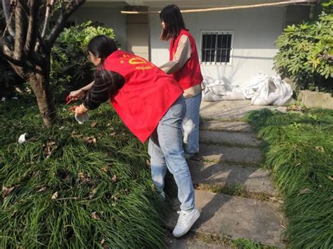 商学院资讯丨踏环保之行，建美丽校园 ——商学院党员之家校园环境清洁志愿活动 商学院