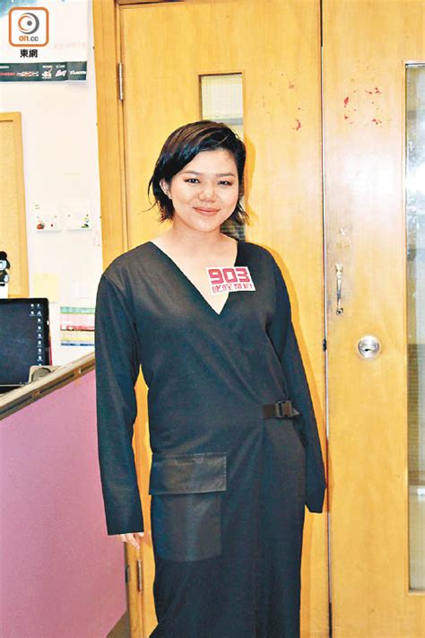 去前度婚禮鄧小巧畀帛金 東方日報