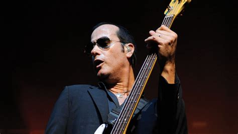 Robert Deleo Biography Height And Life Story Super Stars Bio