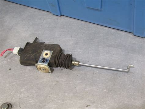 1998 2002 Ford Crown Victoria Oem Driver Side Rear Door Lock Actuator