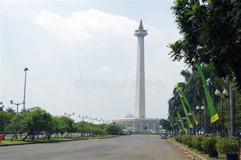 Monas National Monument Jakarta Indonesia Editorial Stock Photo Image Of Flowers Scene