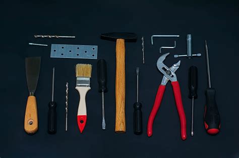 검은 배경에 다양한 손 건설 도구와 평면 누워 노동절 배경 개념 0명에 대한 스톡 사진 및 기타 이미지 0명 공장 산업 건물 구도 Istock