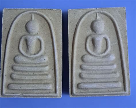 กลุ่ม พระ เครื่อง สาย สิงห์ บุรี ราคา ไม่ เกิน 650 พร้อม ส่ง สมเด็จหลวงพ่อแพ 2 องค์ 200 พร้อม