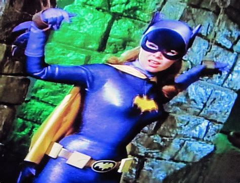 Batgirl Chained In Dungeon By Bekrs On Deviantart Batgirl Pictures Batgirl Cosplay Batman