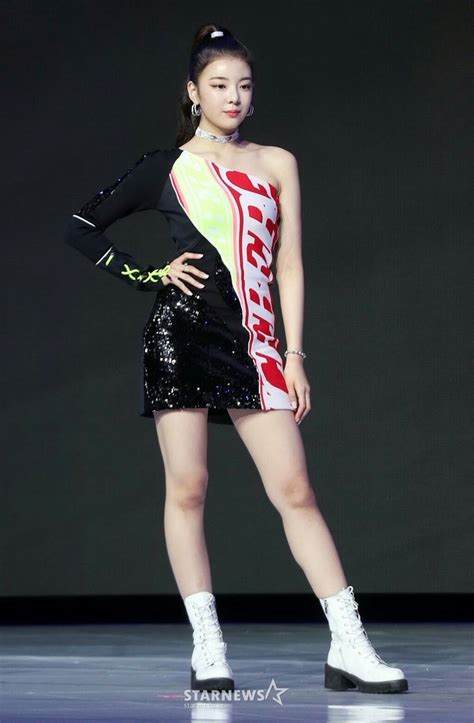 190729 Itzy Icy Comeback Showcase Lia Itzy Itzicy Icy Itzy Comeback Midzy Stage