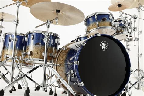 Sakae Evolved Maple 22 5 Piece Shell Pack Chrome Hardware Lazurite Gold