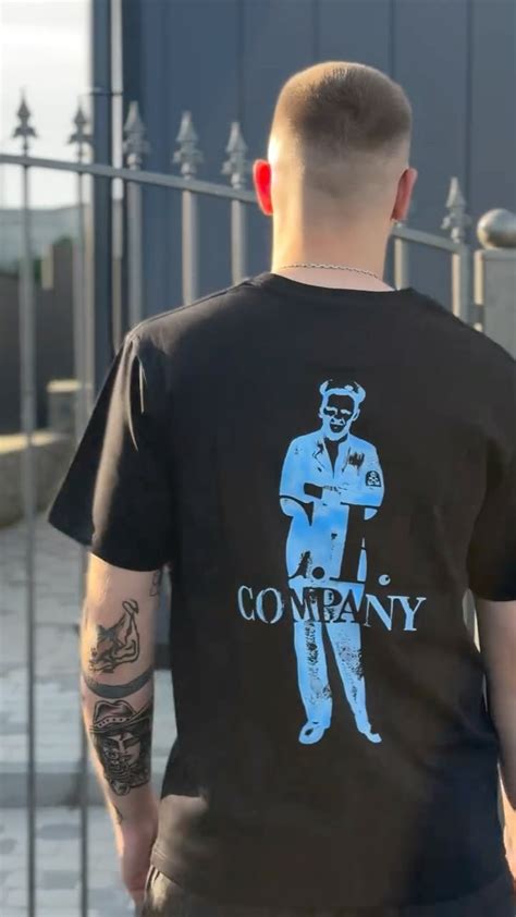 Магазин одягу та аксесуарів Нейлонові шорти на літо🌞 Розміри S M L Xl Ціна 1650грн🔥 Швидка