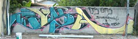 Viva La Revolucion Graffiti Real Hip Hop