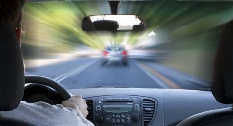 Спипаха дрогиран младок да върти волана из врачанските улици