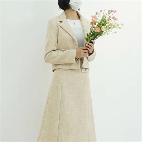 트위드 크롭 테일러드 자켓 세미 여성정장재킷 데이트룩 오피스 하객패션 스타일라떼