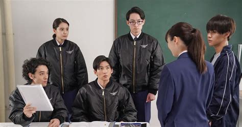 批判する柏木（目黒蓮）「舞いあがれ！」第39回の場面写真：フォトギャラリー｜シネマトゥデイ