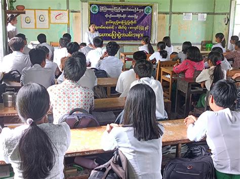 တံတားမြို့တွင် ကျောင်းသား၊ ကျောင်းသူများ အသိပညာပြန့်ပွားရေးအတွက် စာဖတ်ရှိန်မြှင့်တင်ရေးနယ်လှည့