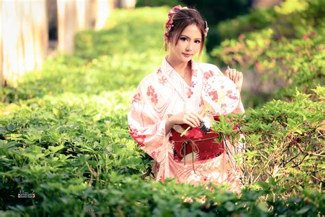 Memi Lin 8 19 Photo Sharing Network