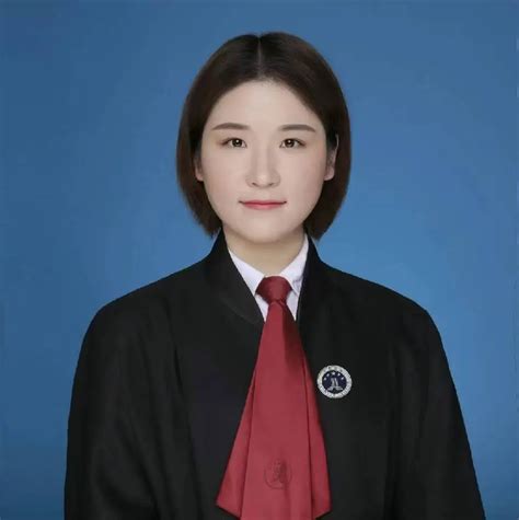 “敬业正直 正义化身”河南基正律师事务所合伙人段玉航律师收到锦旗 河南基正律师事务所