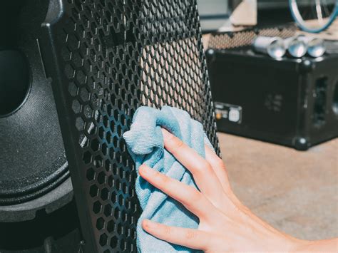 Amazing Tips About How To Clean Speaker Grilles Cloudgarage