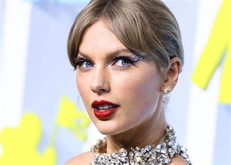 Taylor Swift é A Artista Que Reescreveu As Regras Da Indústria Musical