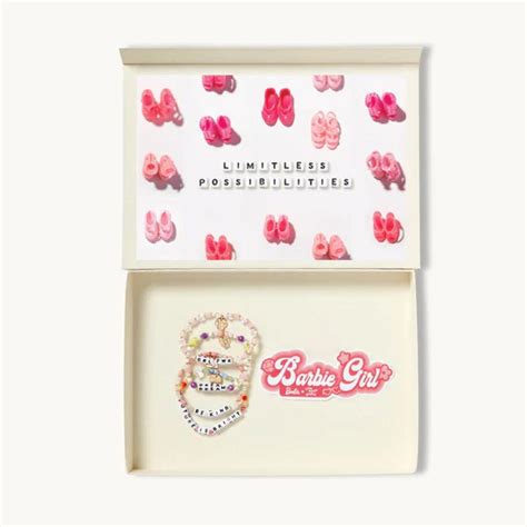 Barbie Bundle Box Barbieboxinterior Barbiepedia