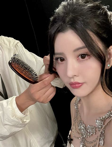 Serious Mediacorp Queen Fann Invited To Join Chink Milf Girl Group Reality Show Sams