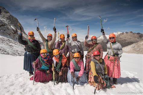 A Group Of Bolivian ‘cholitas Women To Climb Aconcagua The Ski Guru