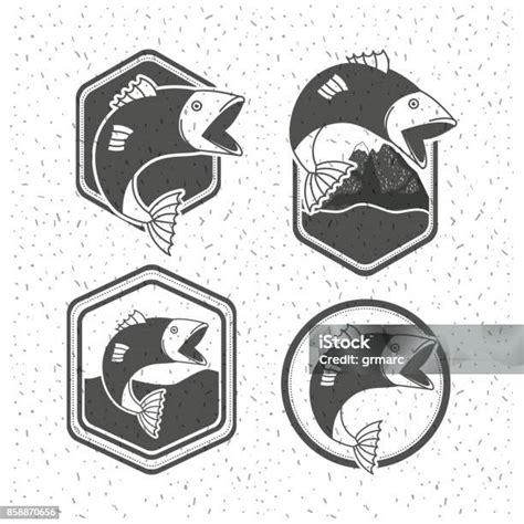 흑백 실루엣의 스파클과 흰색 배경 설정 종류의 물고기와 방패 엠 블 럼 낚시에 대한 스톡 벡터 아트 및 기타 이미지 낚시 크래피 강 Istock