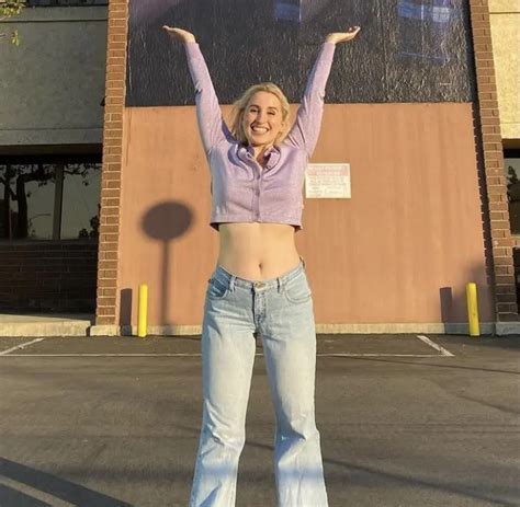Harley Quinn Smith Scrolller