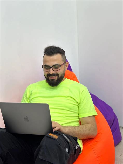 🟠 Əjdaha Js Sarkhan Rahimli