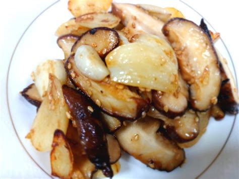 표고버섯마늘볶음 레시피 간단밥반찬