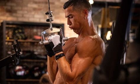 Ano Ang Workout Routine Ni Cristiano Ronaldo Na Maaaring Subukan