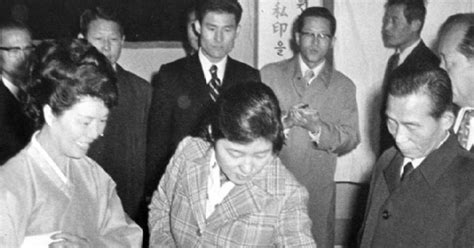 [유신 40년]1972년 10월17일 3선의 박정희 초헌법적 영구집권 체제 구축