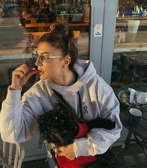 تصاویری از بورجو اوزبرک بازیگر معروف ترک با استایلی ساده مورد توجه قرار