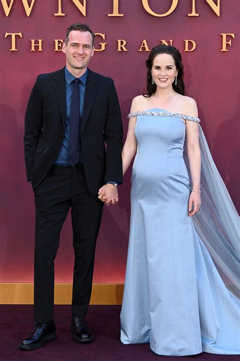 Michelle Dockery Surprises Fans With Pregnancy Reveal At Downton Abbey
