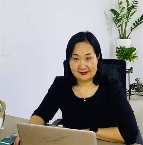 Гэр бүл сэтгэл судлаач Р Мөнхцэцэг