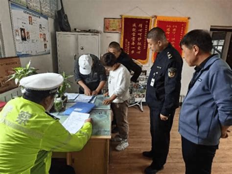 榆中公安交警联合多部门开展校车运行线路隐患排查 进行 行驶路线 检查