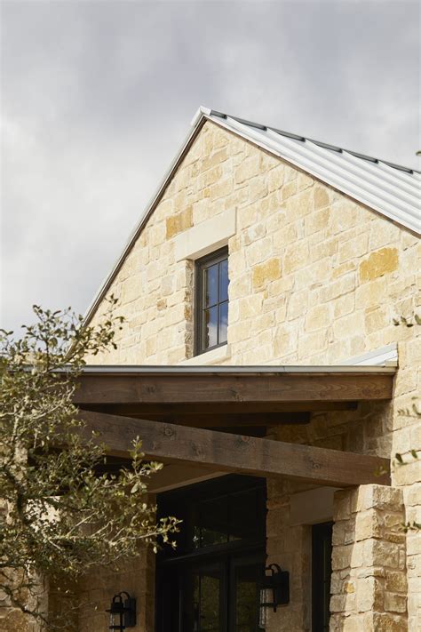 Texas Limestone Homes Builders