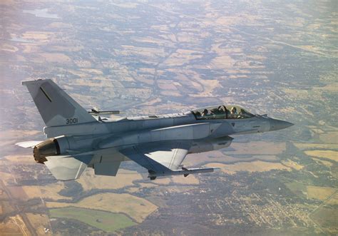 Lockheed Martin F 16ef Desert Falcon —