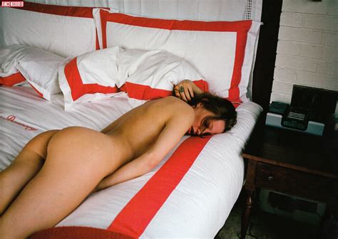 Naked Noot Seear Added 10 05 2018 By Cedeme73