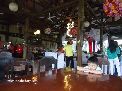 Michi Photostory Lunch At Balinsasayaw