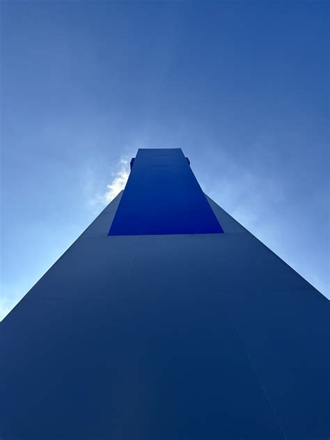 ติดตั้งป้ายอลูมิเนียมคอมโพสิต ช นวกิจ หน้าต่าง กระจก อลูมิเนียม อลูมิเนียมคอมโพสิท เชียงใหม่