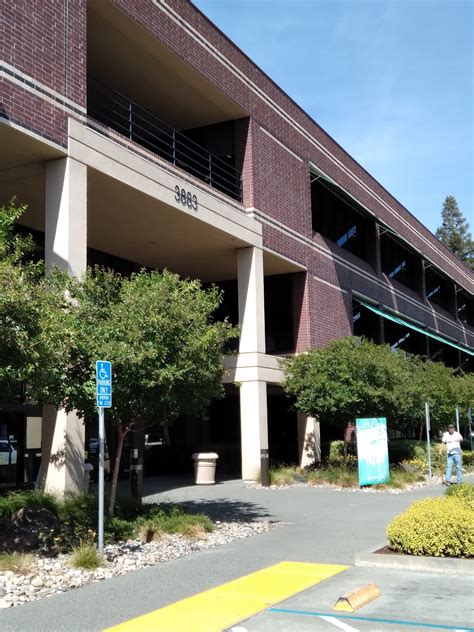 3883 Airway Drive Care Center Santa Rosa Ca Hours Directions