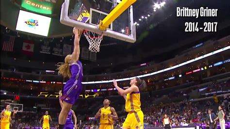 How Many Female Basketball Players Can Dunk