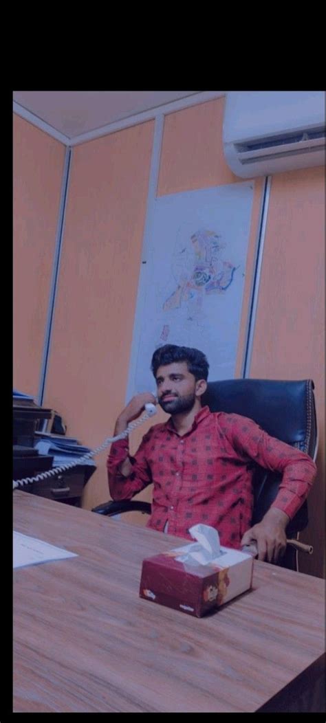 eng tanveer ahmad on linkedin at office