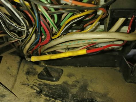 Нужна помощь со светом — Сообщество «Автоэлектрика на Drive2