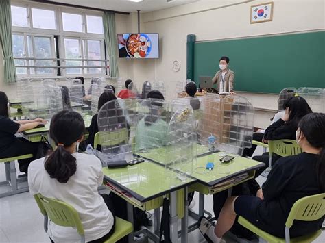 평촌청소년문화의집 평하~😆 2021618금은 안양여중 영상동아리 ‘무소속 친구들과