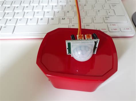 Humane Mouse Trap The Magpi 108 Raspberry Pi