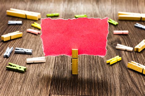 초대 인사말 카드 프로 모션 포스터 바우처 클리퍼 카드 클립 확산 우 디 테이블 레이아웃에 대 한 비즈니스 빈 템플릿을 배울