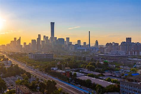 北京国贸CBD中央商务区夕阳风光 摄影 汇图网www huitu