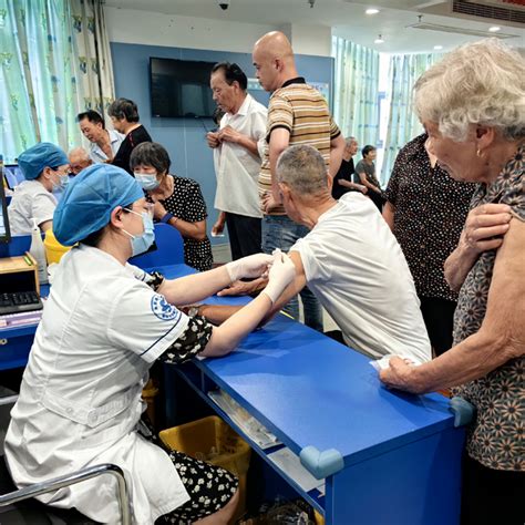 我县70 老年人免费流感疫苗开打 永嘉网