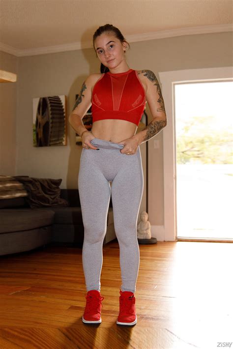 Sasha Apex In For Gymshark By Zishy Erotic Beauties
